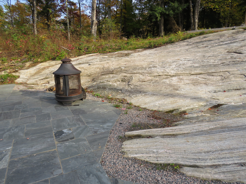Elite Blue Granite Flagstone, Squared/Dimensional Cut