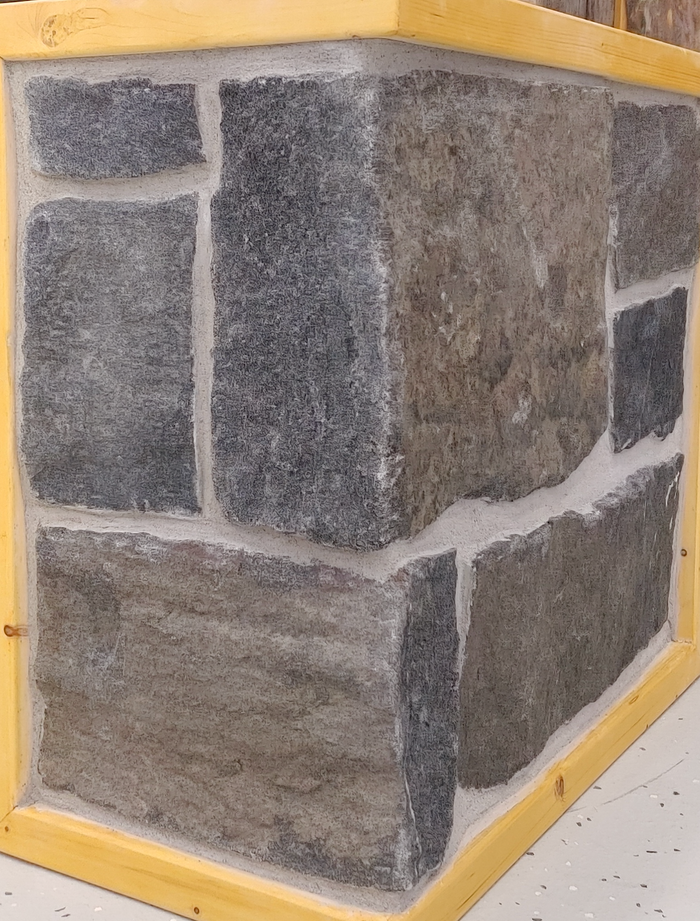 Midnight Black Squares and Rectangles - Thin Stone Veneer - Corners