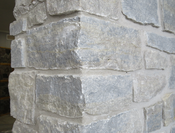 Weatheredge Limestone Split Face Ledgerock - Tumbled - Full Bed Buildi ...